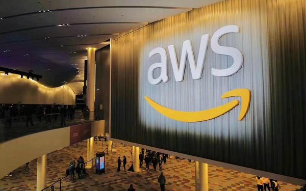 亚马逊旗下AWS推出五项新的人工智能服务 - 工具模板 - 创业邦